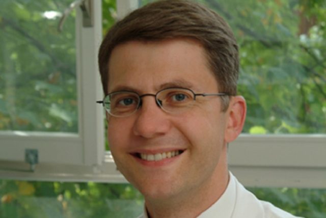 TAVI signals “paradigm shift” in treatment of severe symptomatic AS